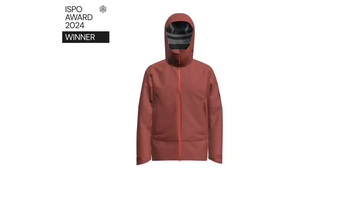 ISPO Award Winner 2024: icebreaker MerinoVent™ 3L Waterproof Peak ...